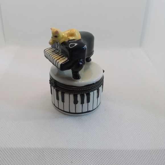 Other | Vintage Cat On Piano Trinket Box Piano Stool In Box | Poshmark